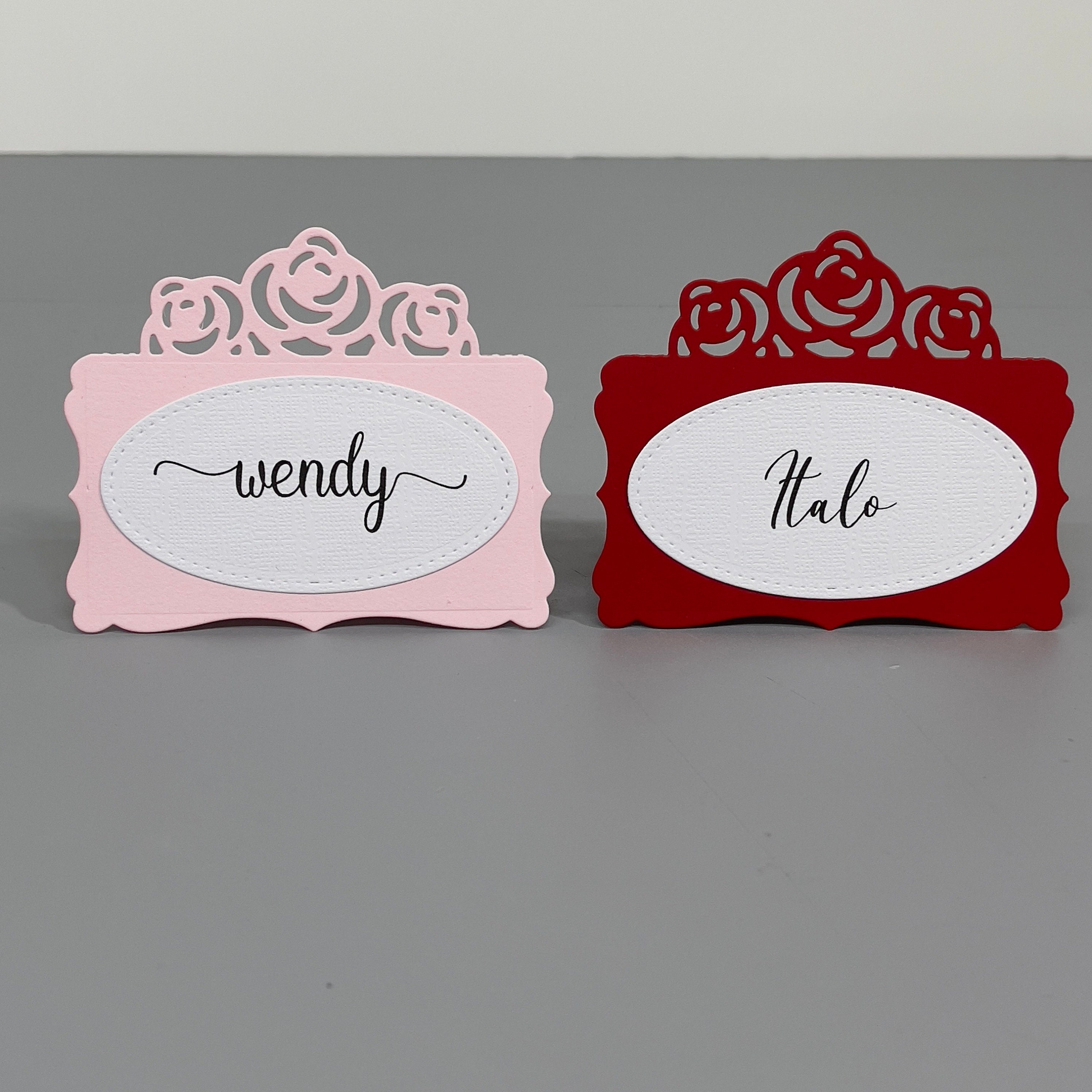 Custom Name Place Card / Font Options / Wedding, Mothers Day, Birthday ...