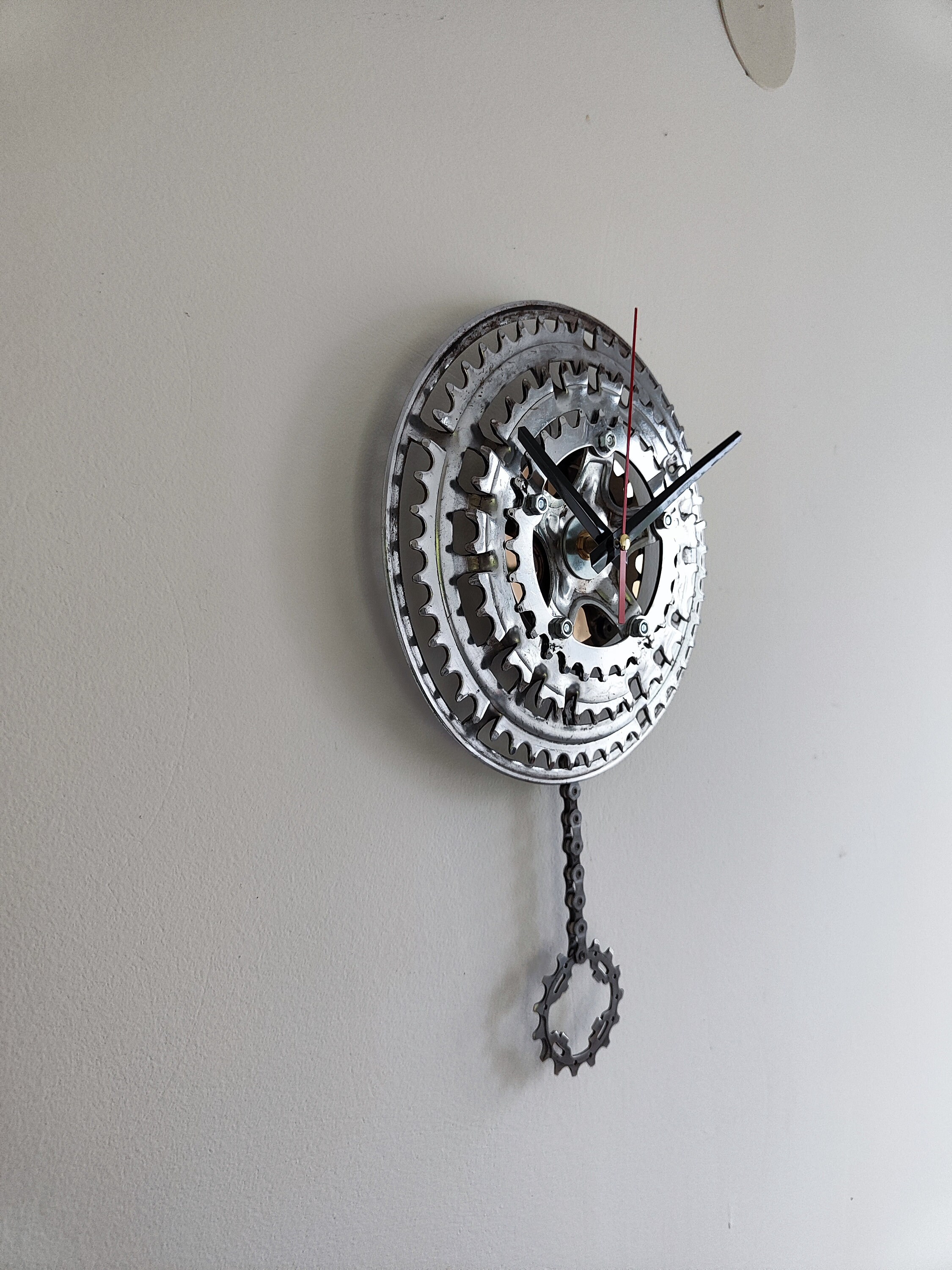 Bicycle Gear Clock, Pendulum Bike Clock, Steampunk Clock, Clock Art ...