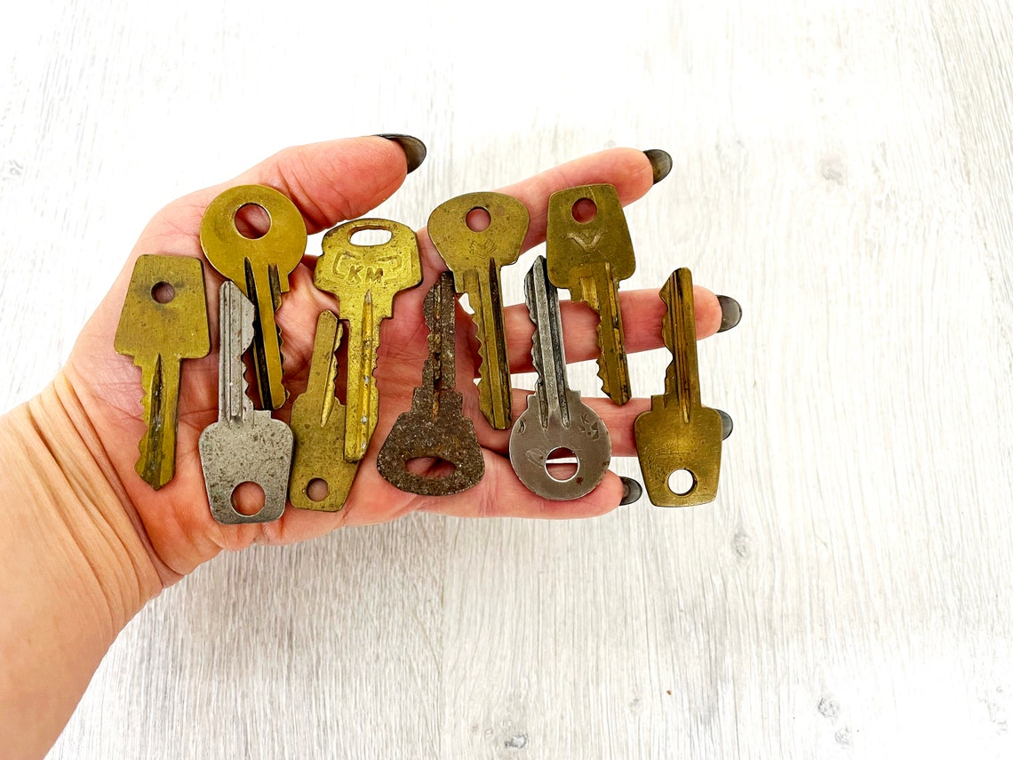 Rustic Home Decor Vintage Key Antique Skeleton Key Old Key Antique Key ...