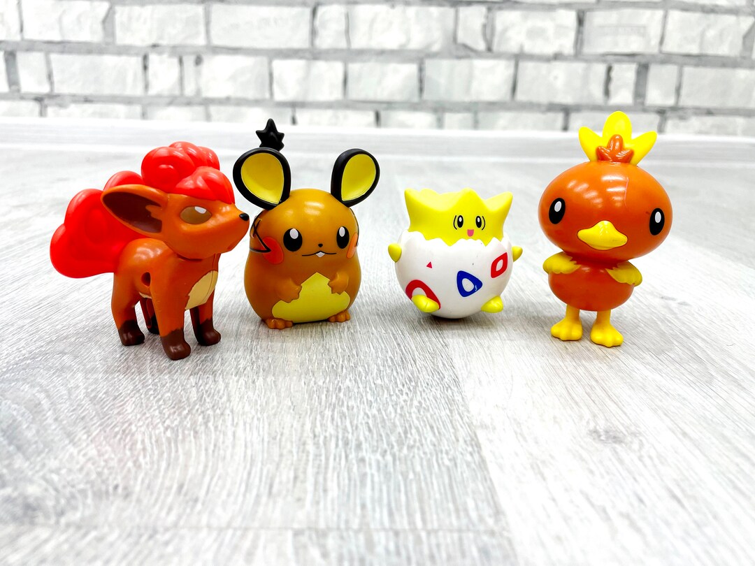 Set of 4 Plastic Pokemon Figure 2.7 Action Figure Togepi Torchic Vulpix ...