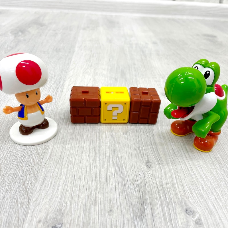 Yoshi Cake Topper - Etsy