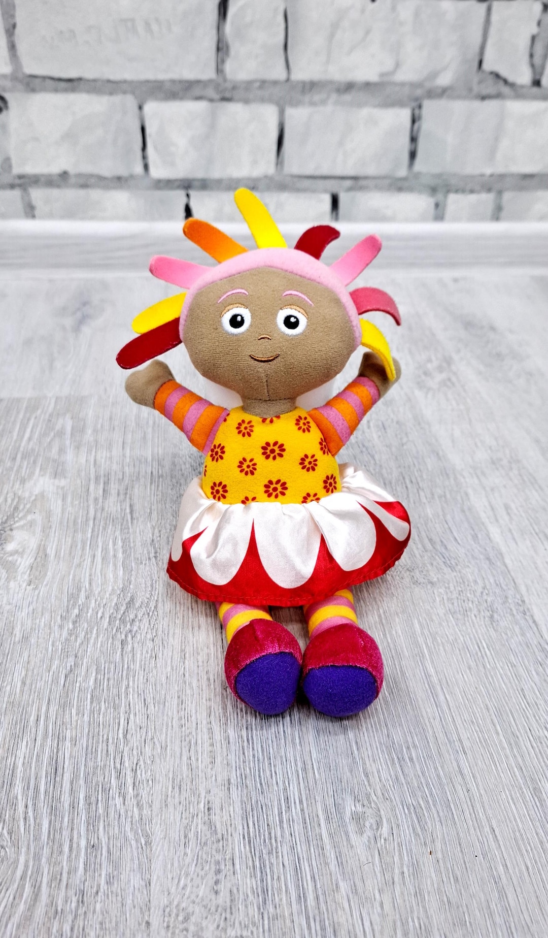 Talking Upsy Daisy Plush Toys Vintage in the Night Garden Toys 11 ...