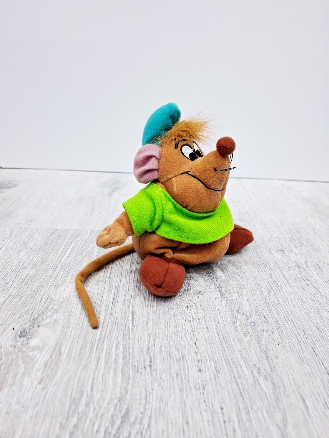 Stuffed Park Holidays Star Scurry Mc Scoundrell Mouse Plush Toys ...