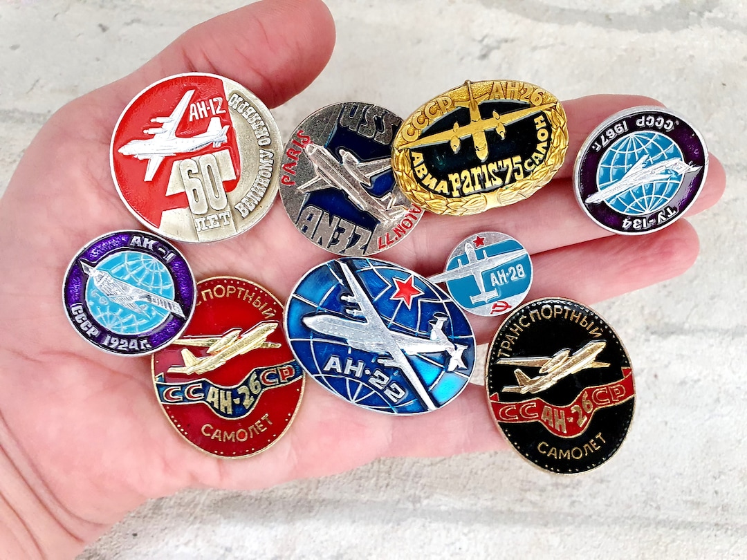 Space Badges Space Pins Enamel Pins Metal Pin Vintage Enamel Badges ...