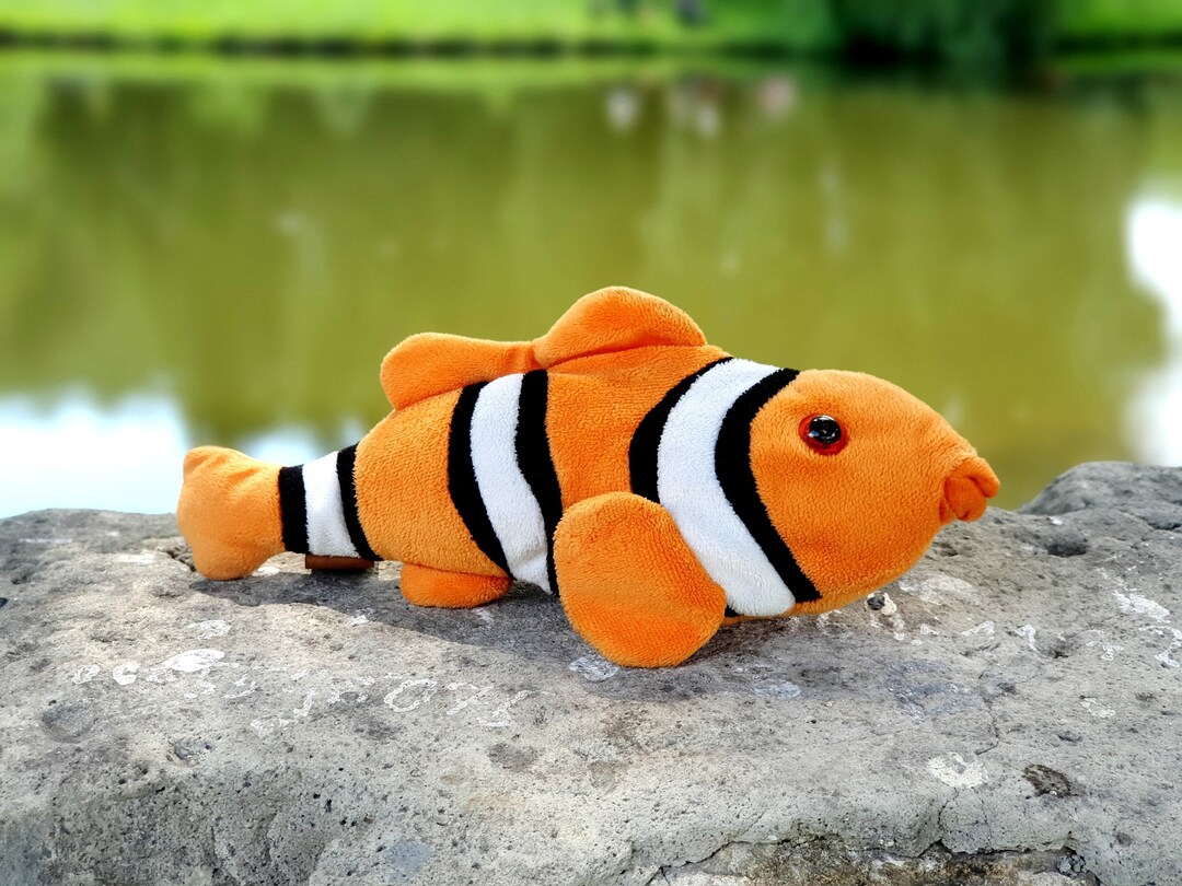Disney Store Stuffed Nemo Plush Toy 10.5 Stuffed Fish Plush Toys ...
