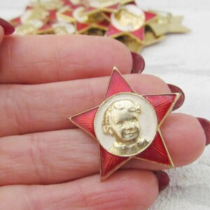 Army Military Gift Military Red Star Pins Military Pin Pioneer Pin ...