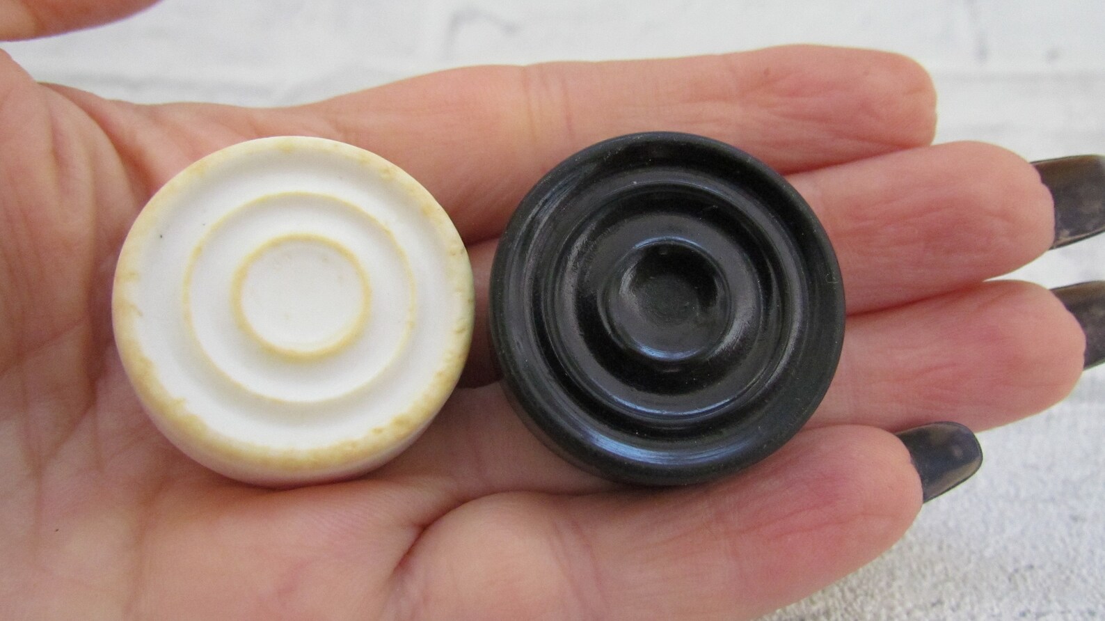 Checkers Vintage Board Games Vintage Plastic Checkers Game Pieces ...