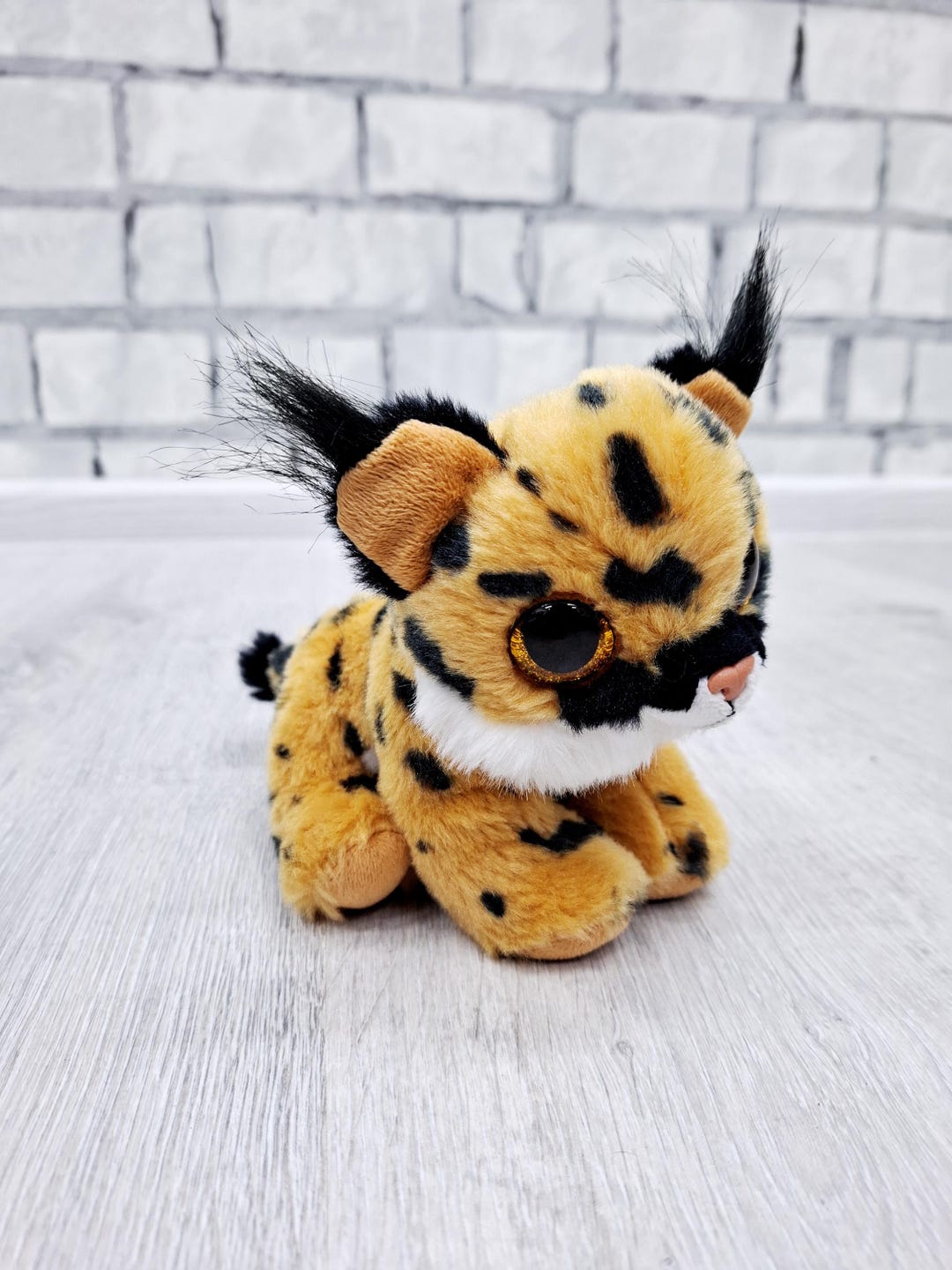 Ty Beanie Stuffed Lynx Plush Toys Lynx Toys Vintage 6 Collectible Toy ...