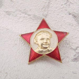 Army Military Gift Military Red Star Pins Military Pin Pioneer Pin ...
