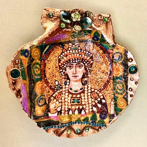 Theodora Clam Shell, Byzantine Theodora Jewelry Dish, Painted Shell ...