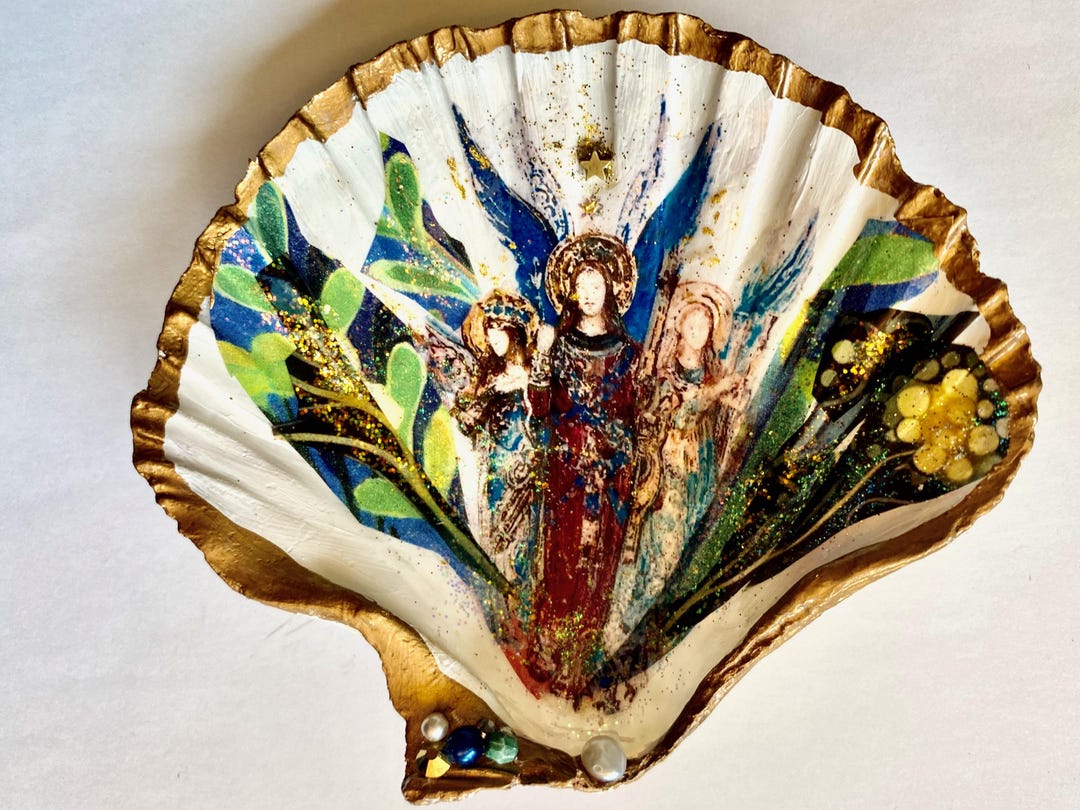 Voices of the Evening Decoupaged Shell, Three Angels Scallop Shell ...