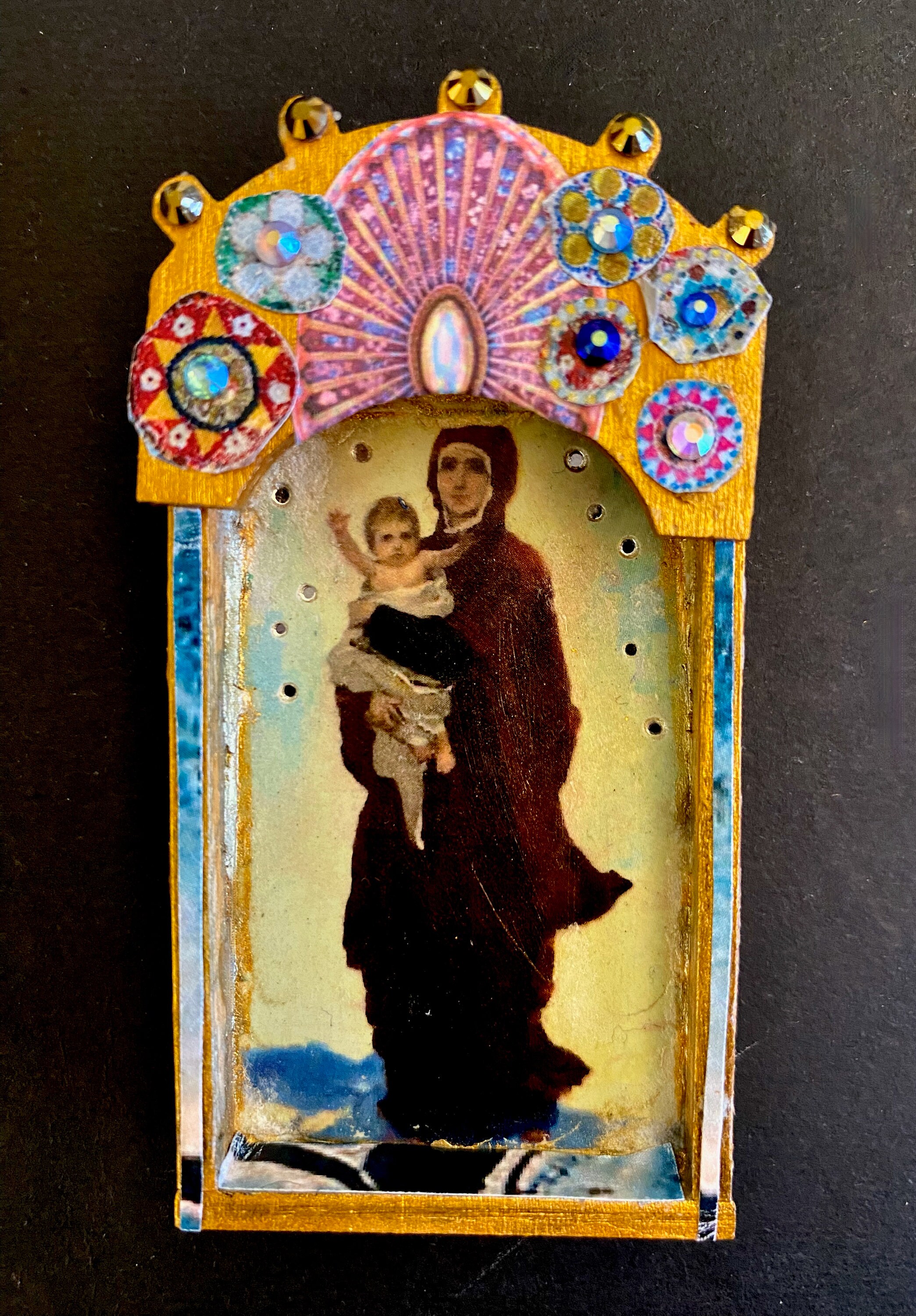 Virgin and Child Shrine, Madonna Shrine, Queen of Heaven Shrine, BVM ...