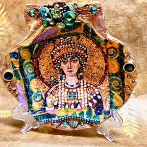 Theodora Clam Shell, Byzantine Theodora Jewelry Dish, Painted Shell ...