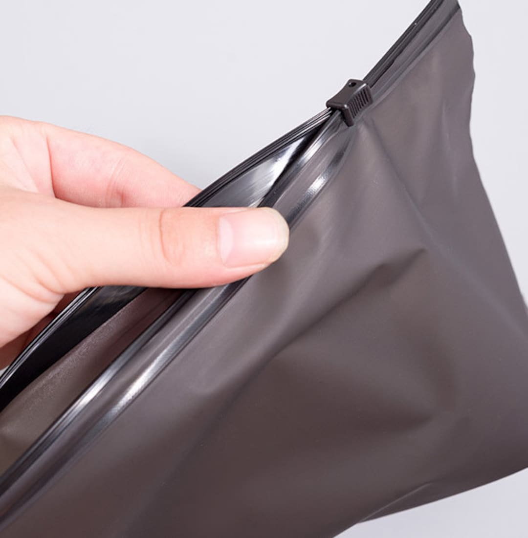 Black Translucent Frosted Zipper Bags Translucent Zipper Bags Garment ...