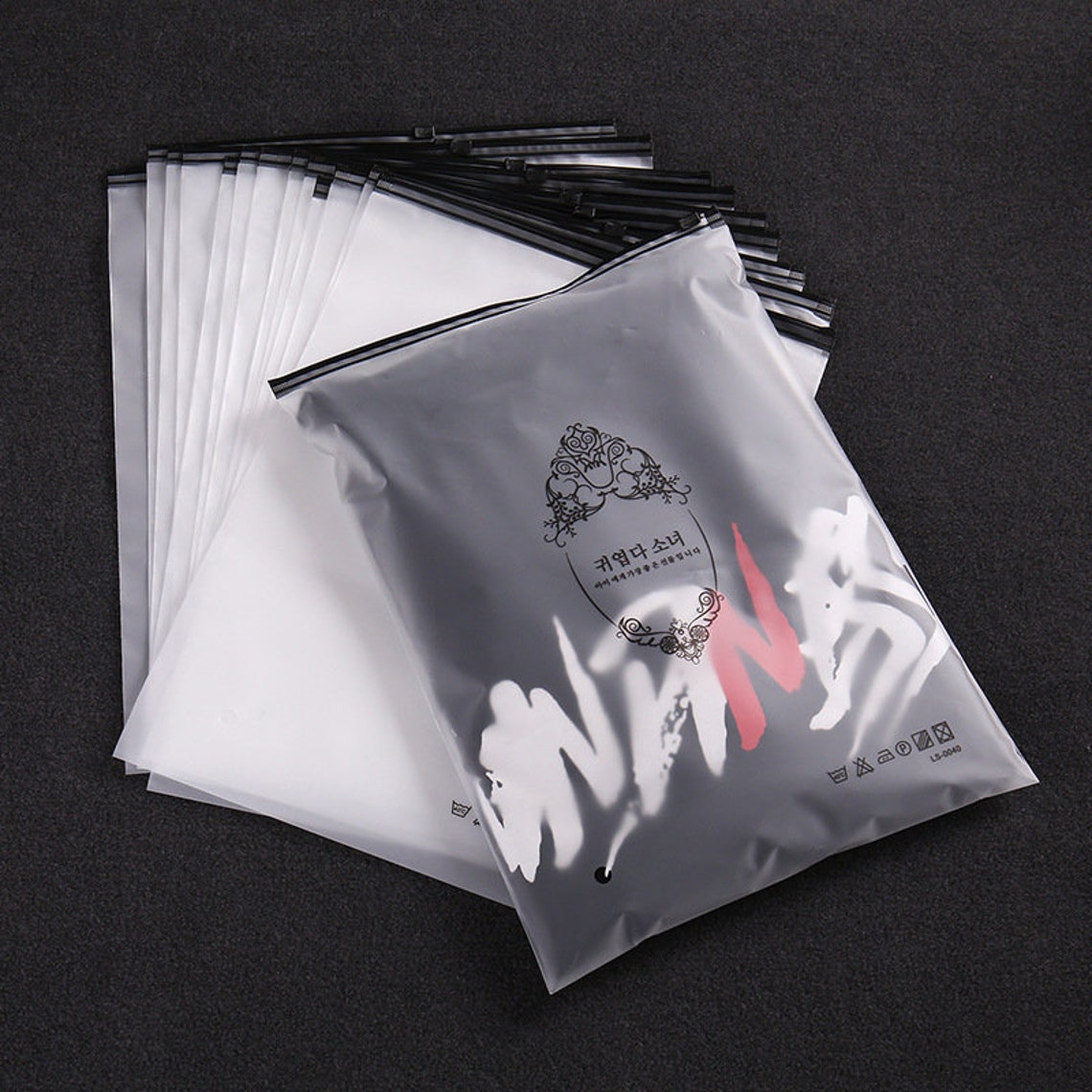 On Sale 100 Custom Frosted Zipper Bags, Frosted Black Zipper Loop Bag ...