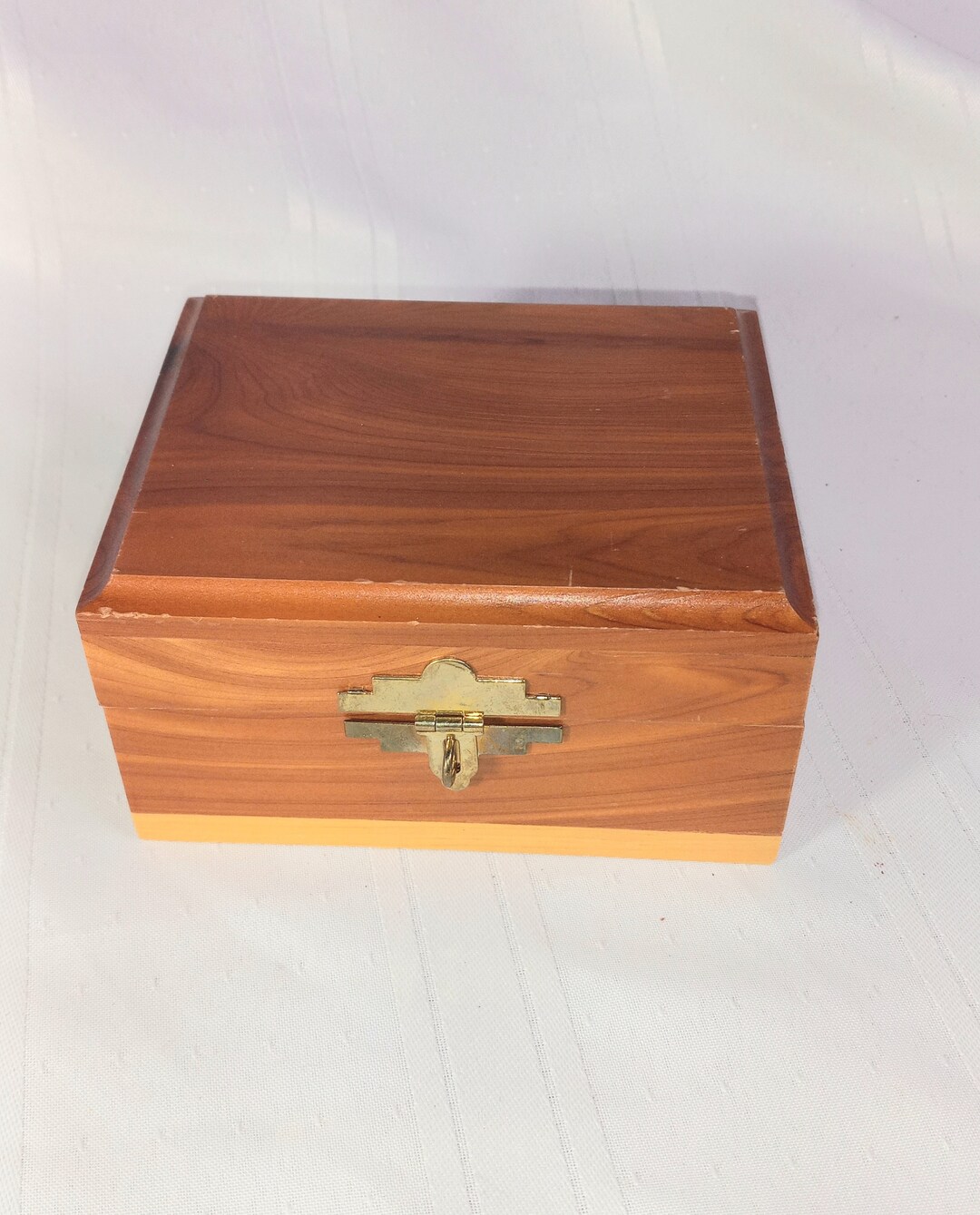 Cedar Redwood Box/ Trinket / Jewelry Box 5X4/ Hinged Brass - Etsy