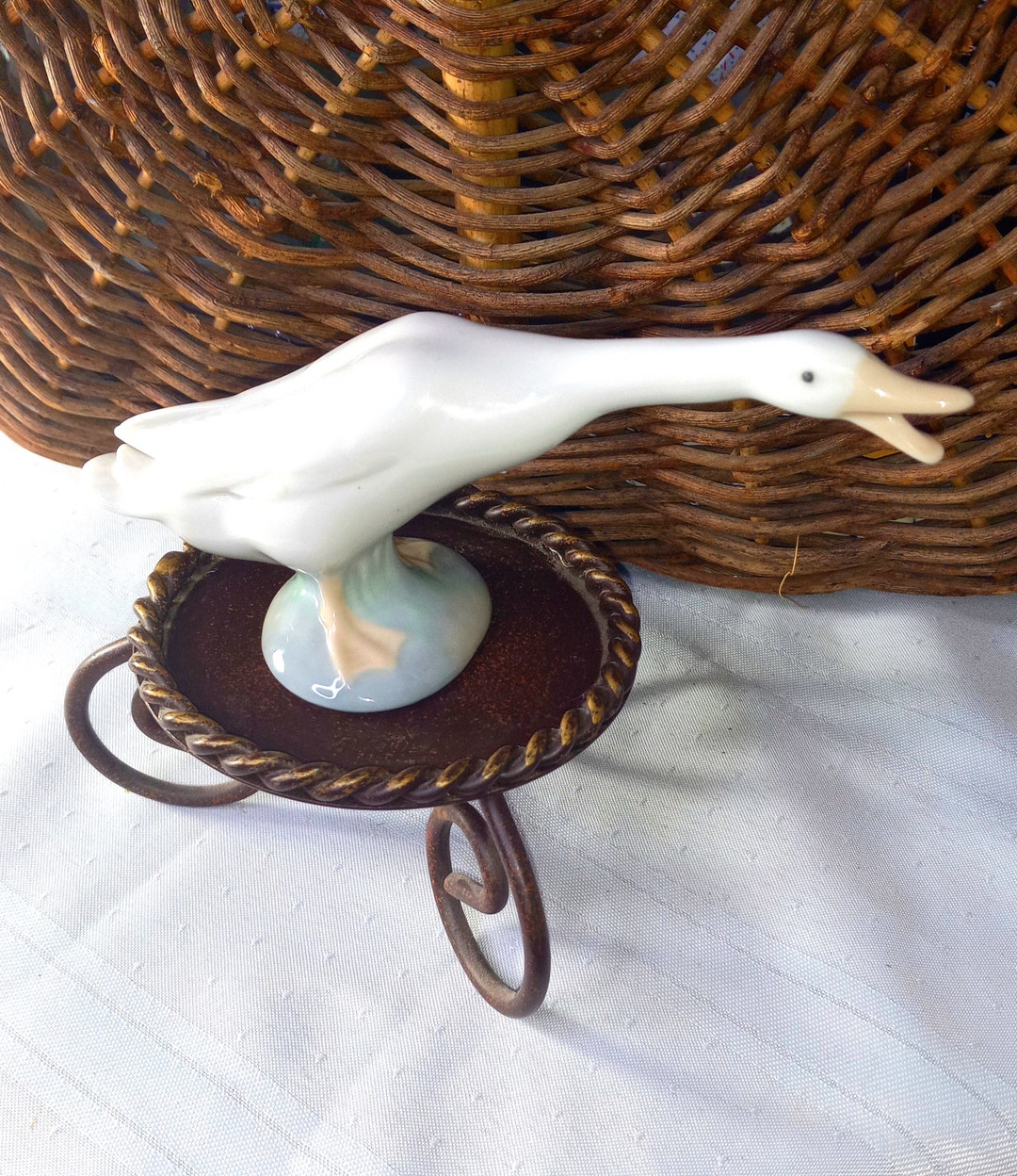 Lladro Porcelain Goose, Lladro Goose Neck Outstretched, Lladro Goose ...
