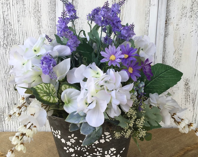 Lavender and White Spring Floral Arrangement, Summer Centerpiece ...