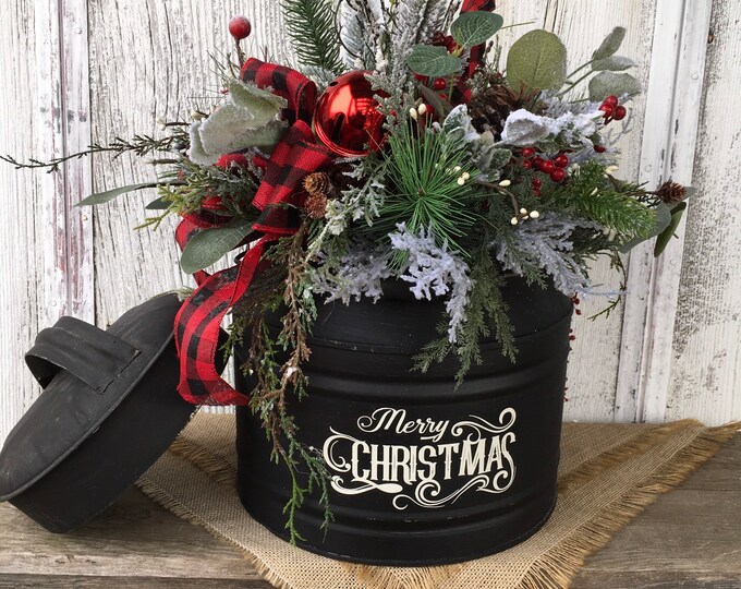 Vintage Tin Winter Arrangement~primitive Holiday Centerpiece~christmas ...