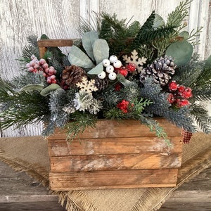 Winter Snowflake Arrangement in Tote~primitive Holiday Decor~rustic ...