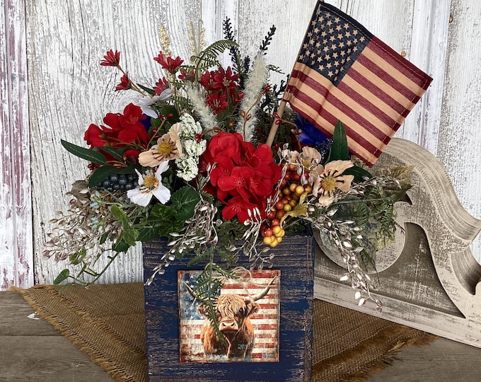 Highland Cow Fourth of July Rustic Floral Planter Box~americana ...