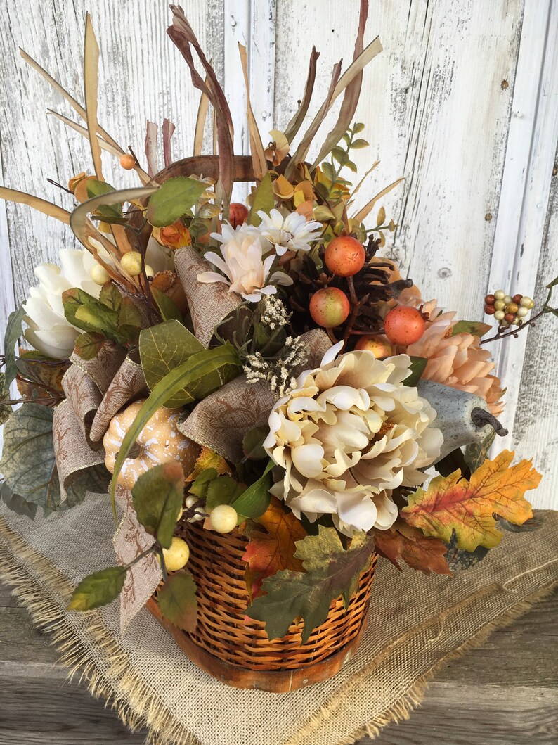 Vintage Basket With Fall Pumpkins and Floralautumn Basket - Etsy