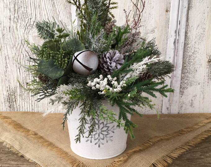 Winter Snowflake Arrangementsnowflake and Pine Cone - Etsy