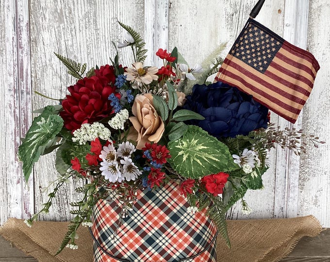 Americana Tin Fourth of July Floral Arrangement~red White and Blue ...