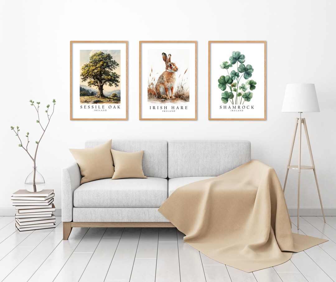 Ireland National Symbols, the Irish Hare, Shamrock Flower, Sessile Oak ...