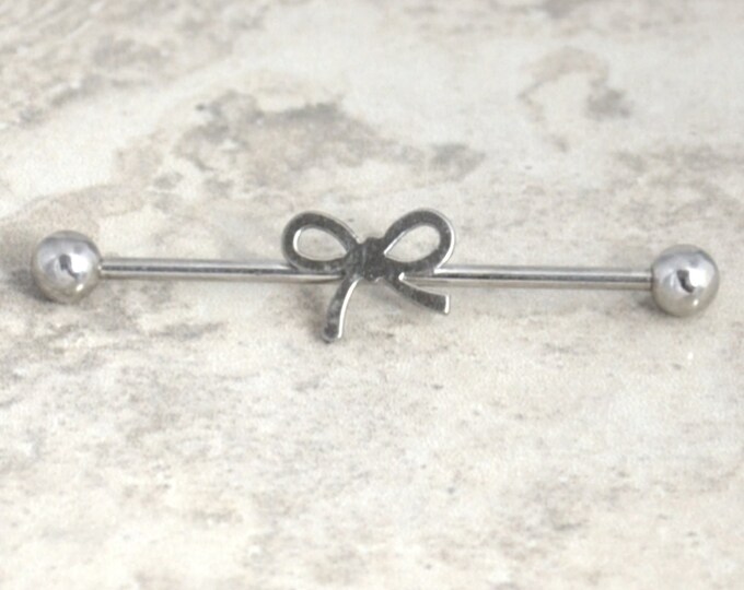 Ribbon Bow Design Steel Industrial Bar 14G 1 & 1/2 38mm Barbell Rings ...