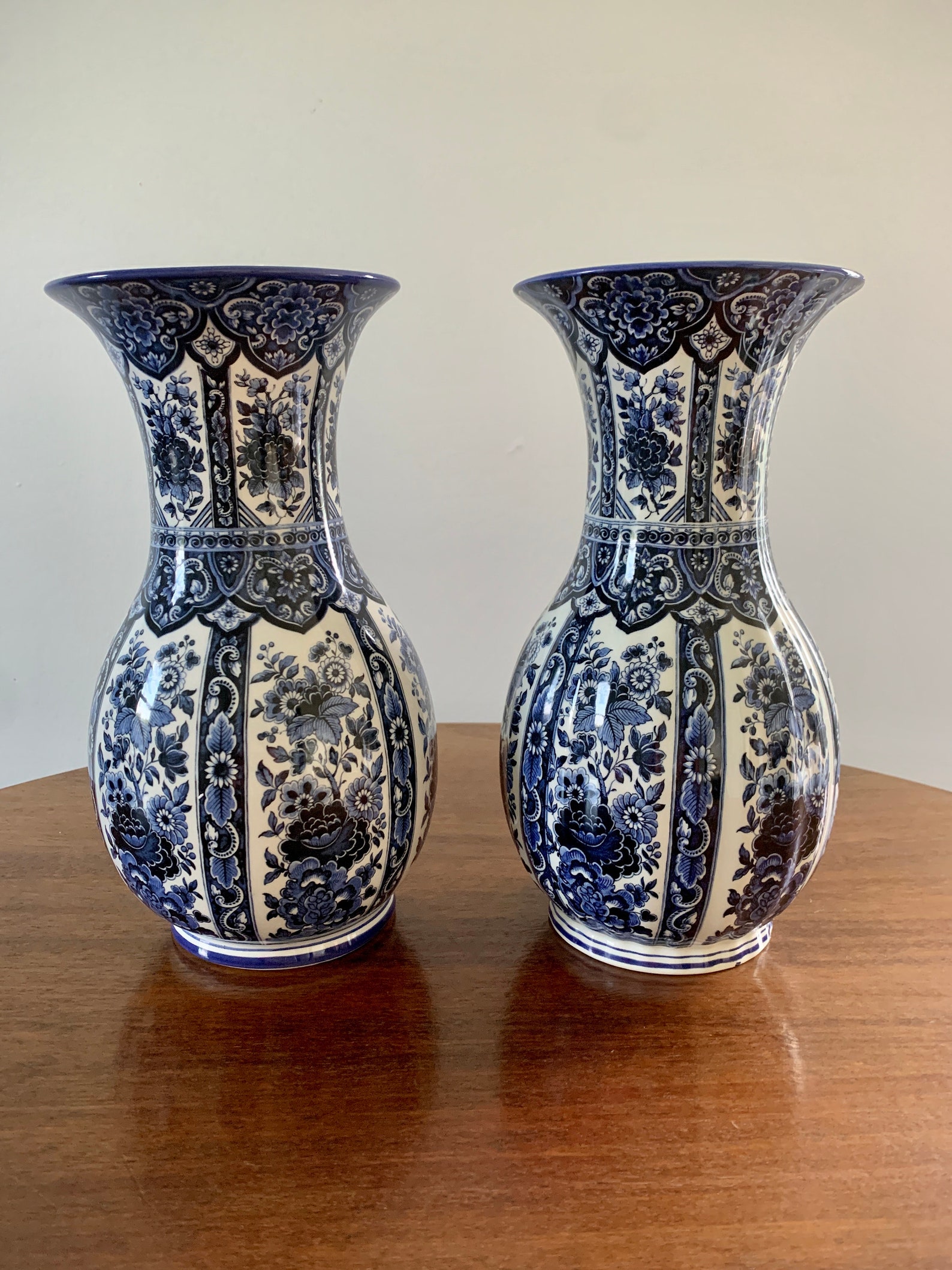 Italian Blue and White Porcelain Vases by Ardalt Blue Delfia - Etsy