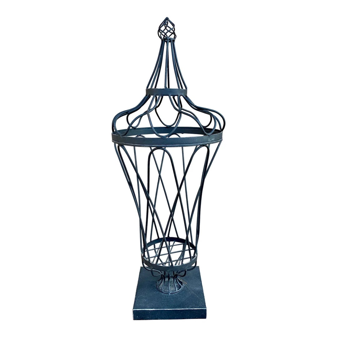 Wrought Iron Topiary Urn Form - Etsy
