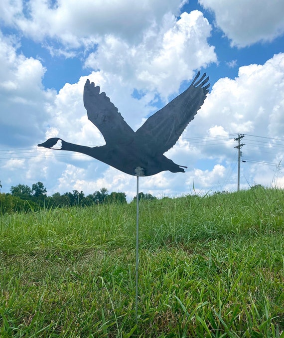 Metal Flying Canadian Goose Yard Art Rustic Metal Decor - Etsy