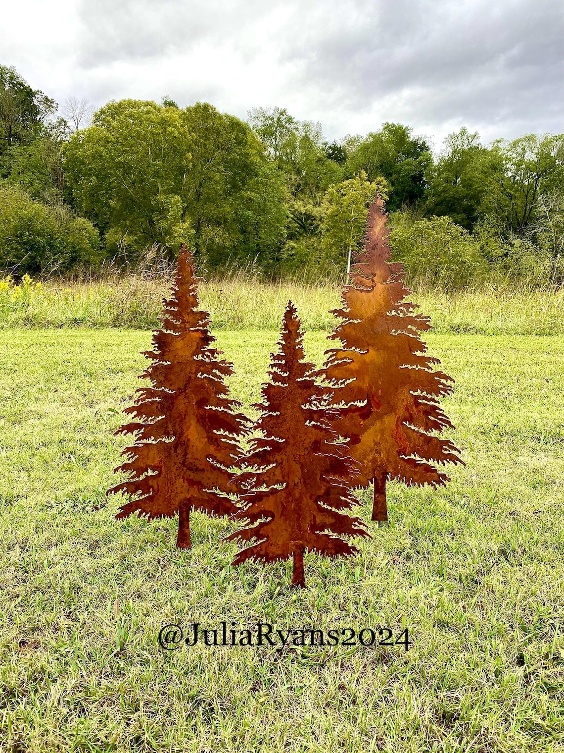 Metal Rustic Hemlock Christmas Tree Yard Art- Garden Decoration Winter ...