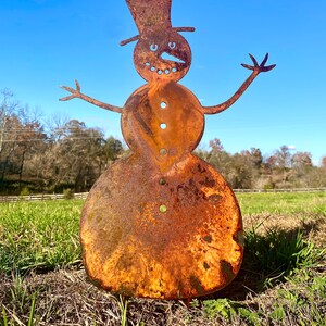 Rustic Vintage Style Metal Snowman Winter Decoration- Yard Art- Gift ...
