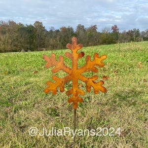 Rustic Metal Snowflakes Winter Yard Art- Christmas Garden Decoration - Etsy