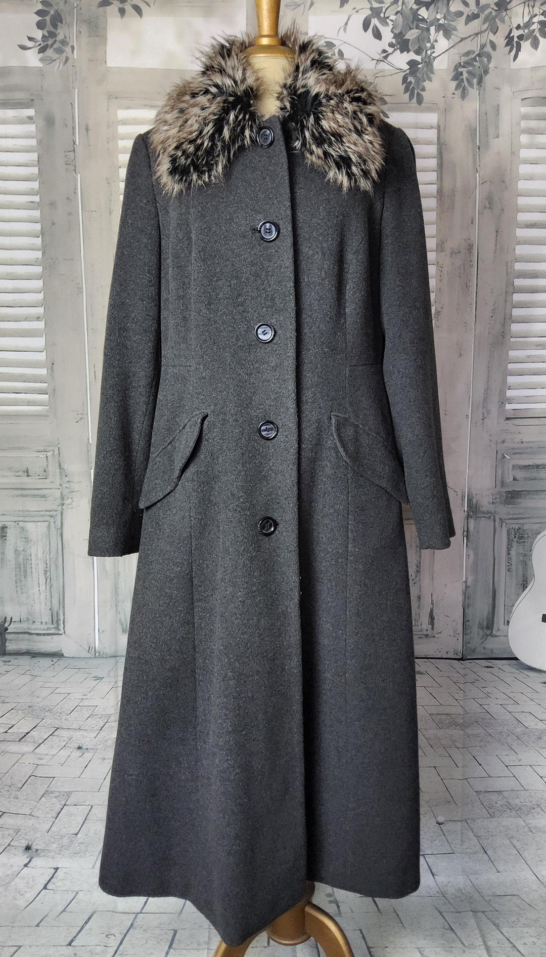 90s Laura Ashley Fit and Flare Long Grey Wool Coat With Faux Fur Collar ...