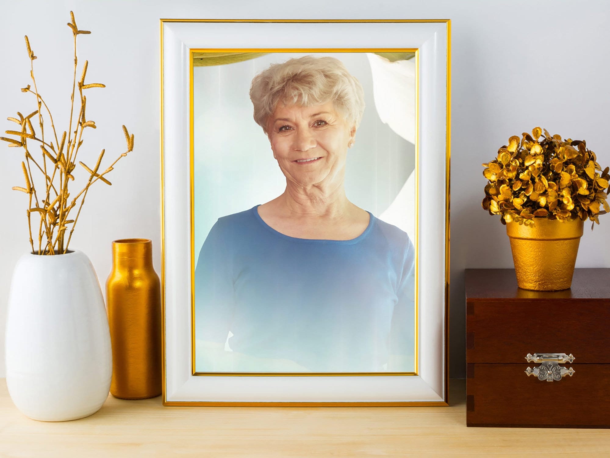 Funeral Portrait Photo, Memorial Picture of Loved One, Funeral Service ...