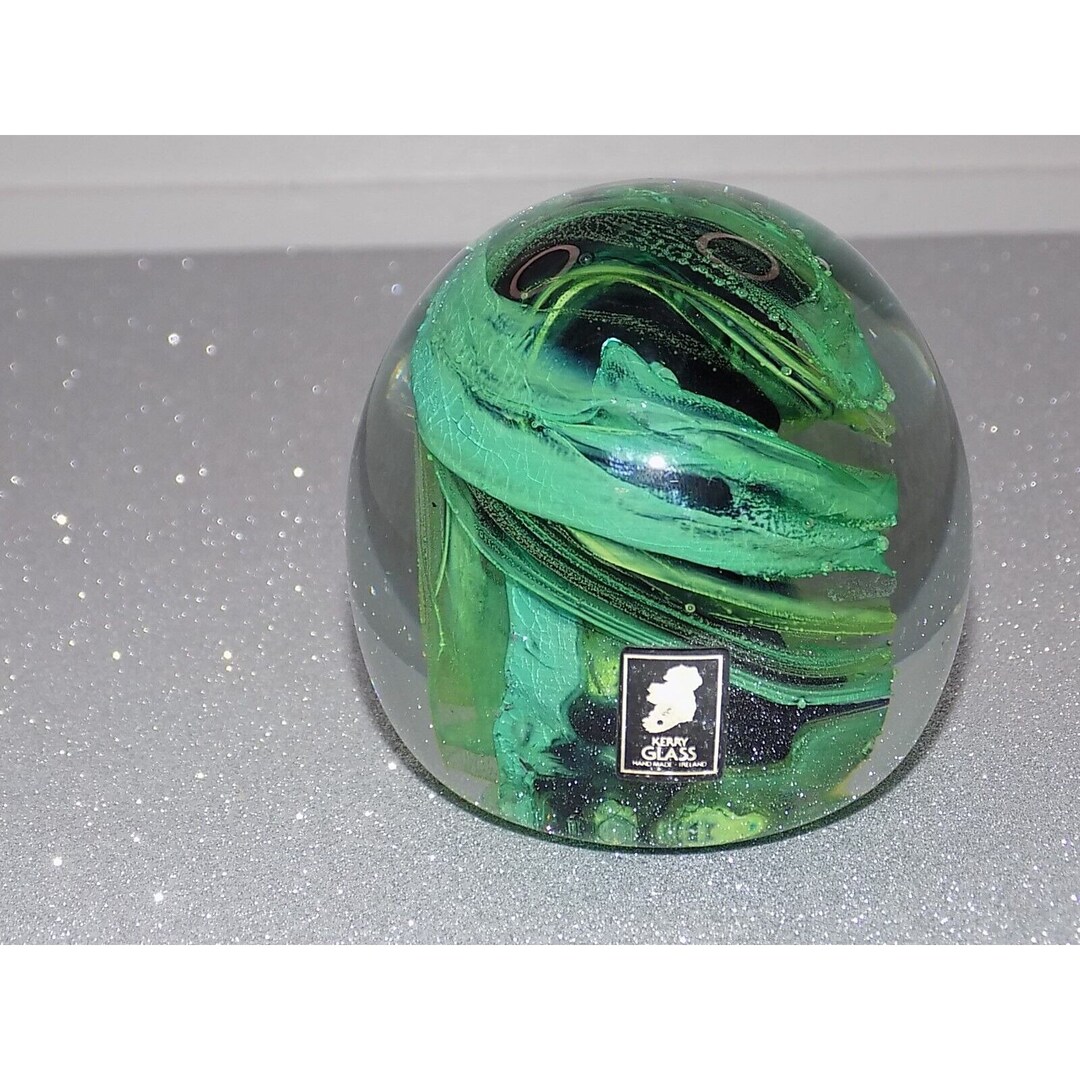 Kerry Irish Art Glass Paperweight Emerald Green Swirls Ireland 3.5 ...