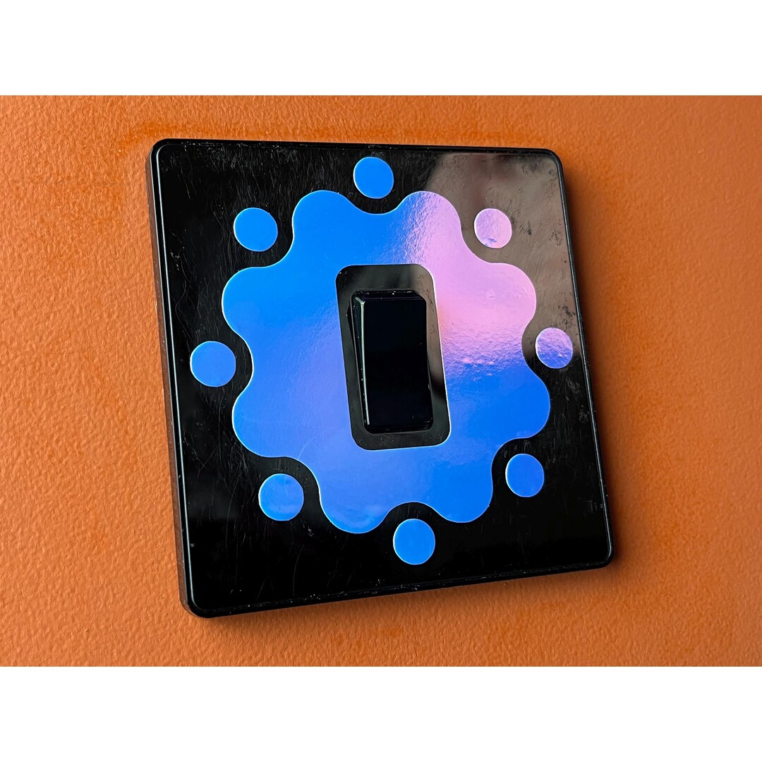 Sunspot OPAL Glow in the Dark Light Switch Surround Sticker - Peel and ...