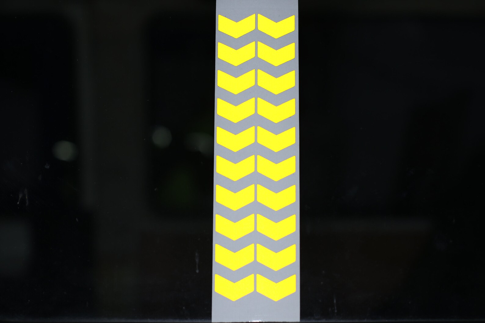 YELLOW Reflective 1 Inch Chevrons (x20) Die-cut Vinyl Stickers Decals ...