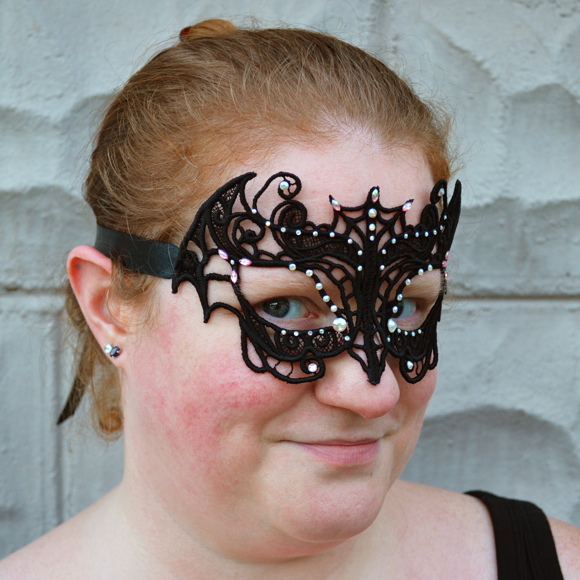 MASQUERADE BURLESQUE JESTER METAL HALF FACE CUT OUT EYE SELF TIE MASK € ...