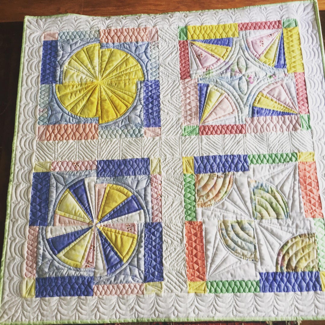 Fractured Fans Baby Quilt Kit - Etsy