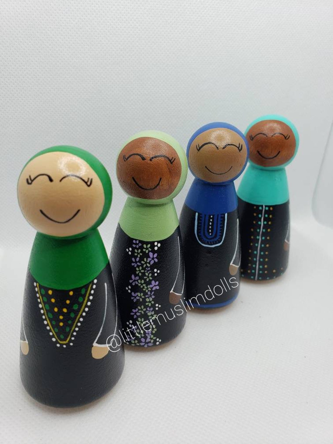 Muslim Doll / Wooden Peg Doll / Hand Painted Doll / Islamic Doll - Etsy UK