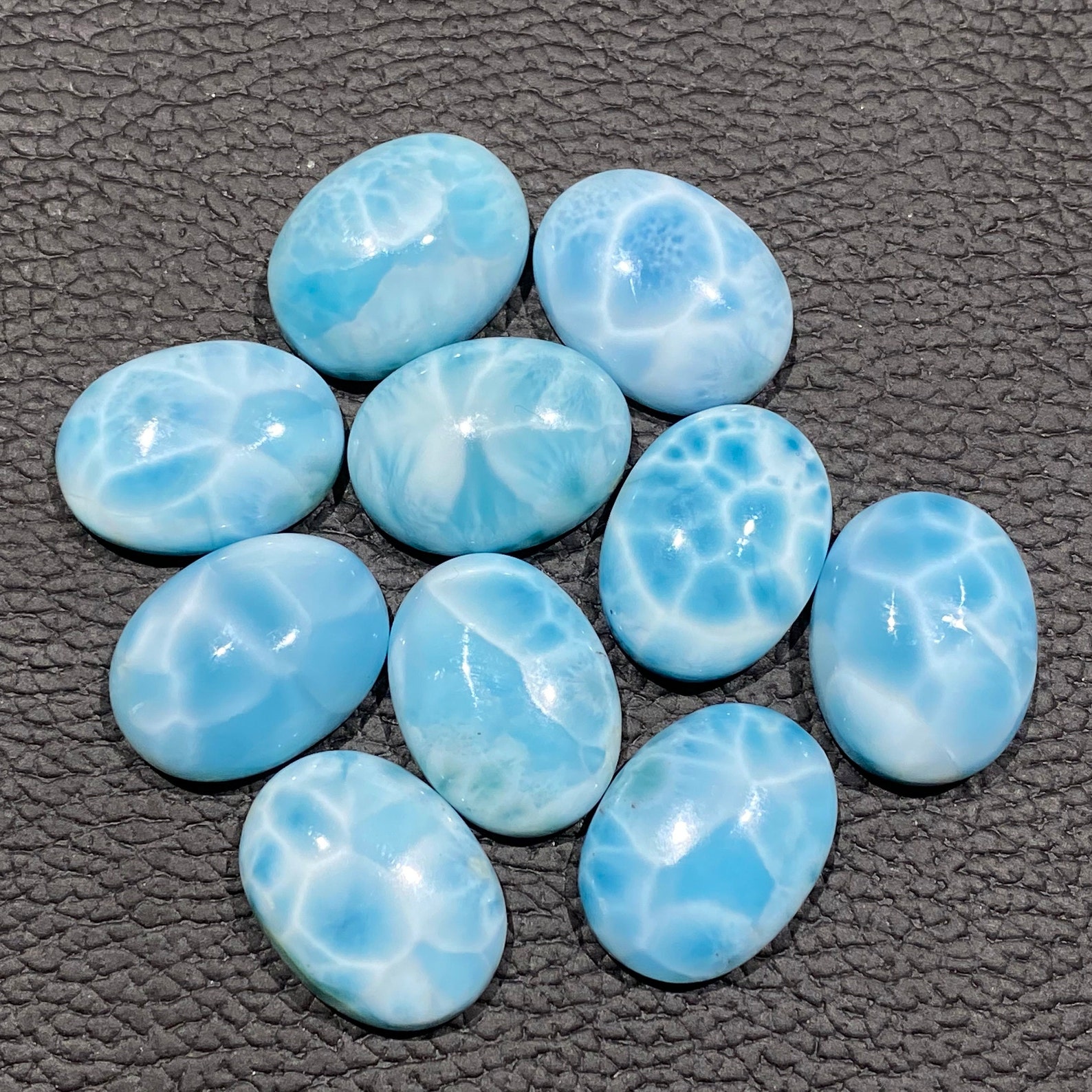 Natural Larimar Oval Cabochon: AAA+ Loose Gemstone (5x3 to 20x15mm) - Etsy
