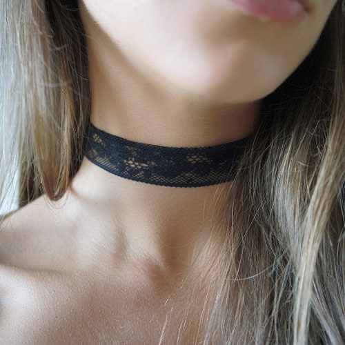 Black Lotus Lace Choker - Etsy