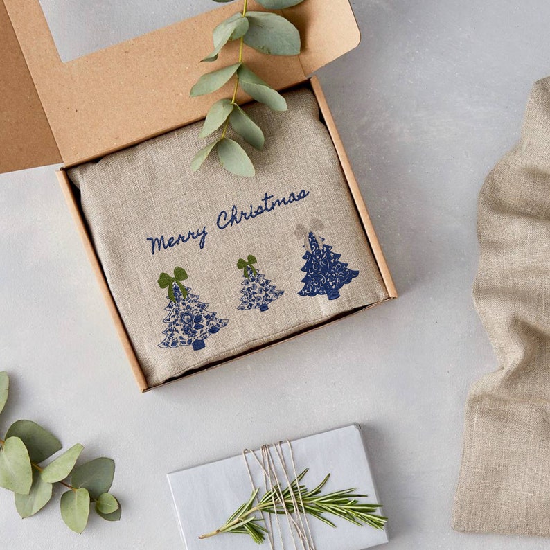 Chinoiserie Christmas Tree Machine Embroidery Design Any Size - Etsy