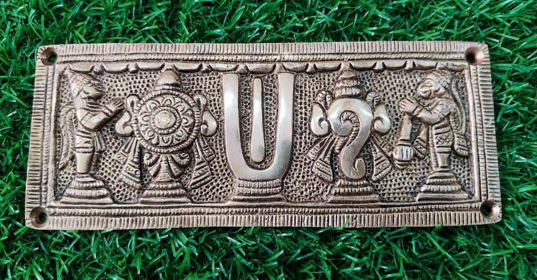 Antique Lord Vishnu Brass Shankh Chakra With Hanuman and Garuda Door ...