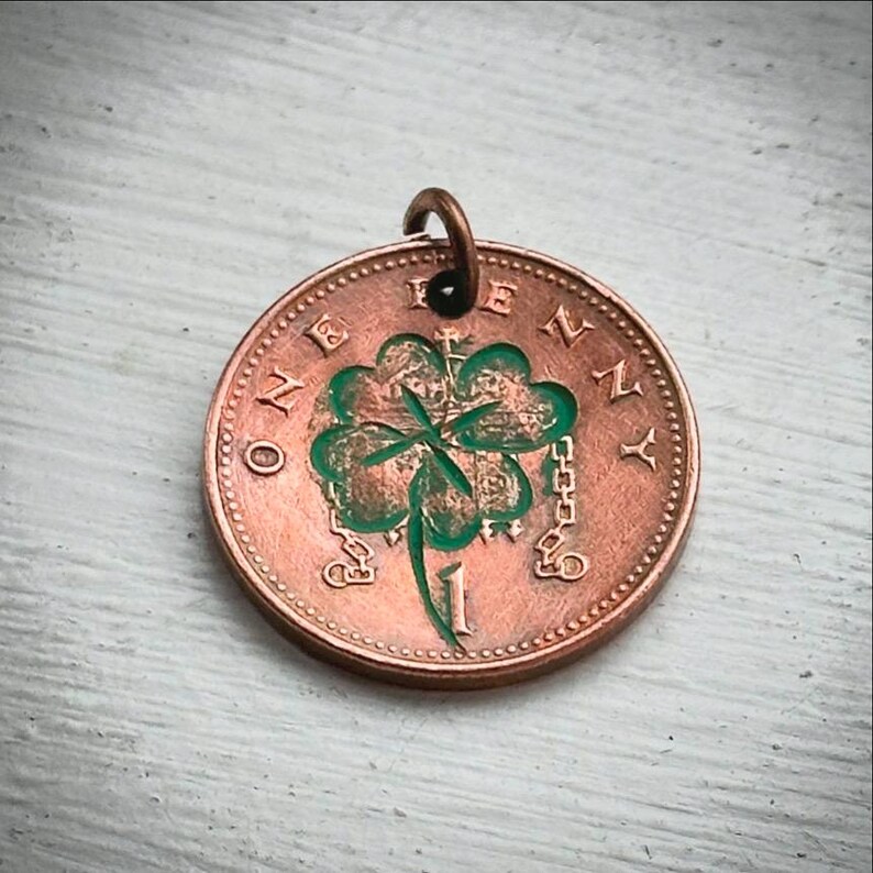 Lucky Penny Shamrock Four Leaf Clover Coin Good Luck Charm Pendant ...