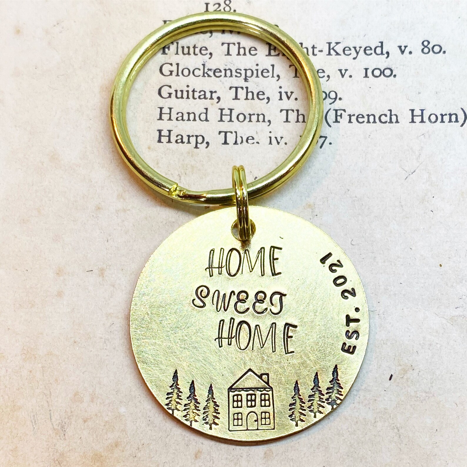 HOME SWEET HOME Personalised house keys keychain. | Etsy